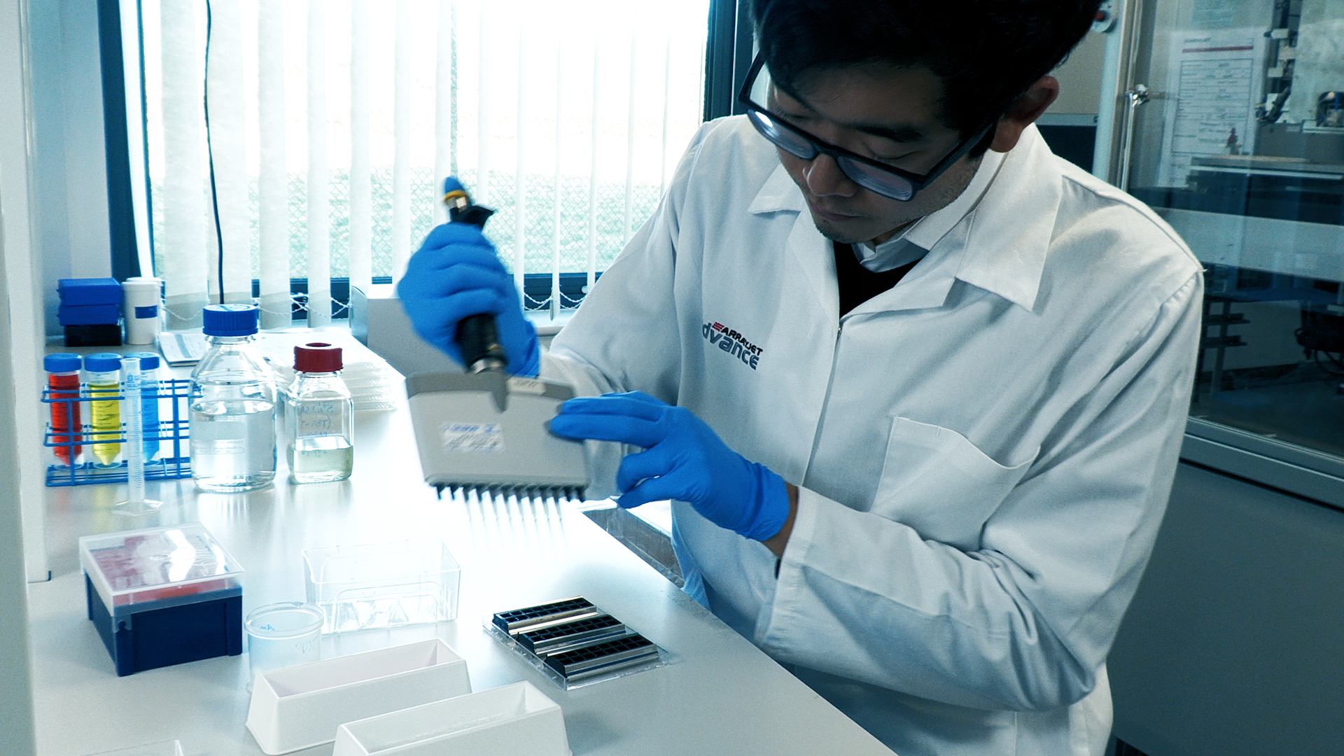 Custom Microarray Services | Arrayjet